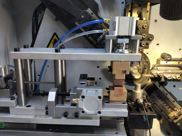 CR 23 - Machine Enrouleuse-Cambreuse | Baudrand New Tech